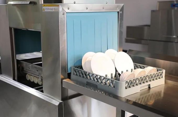 Automatic Conveyor Commercial Dishwasher Machine Freestanding For Kitchen