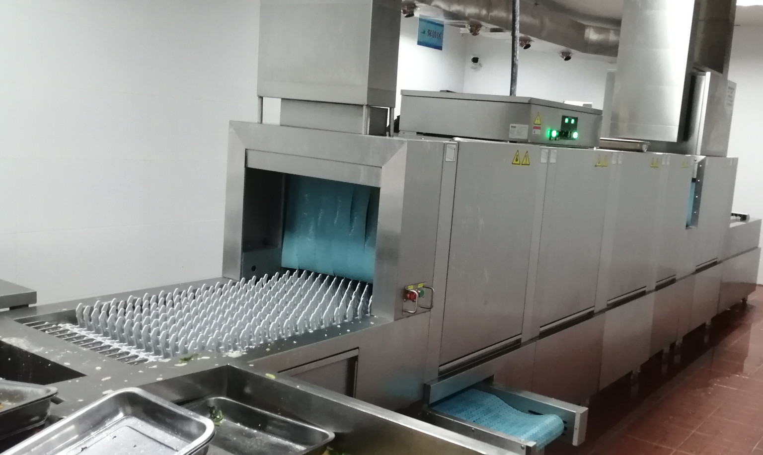 Restaurant Washing Machine Commercial Conveyor Dishwasher For More Than ...